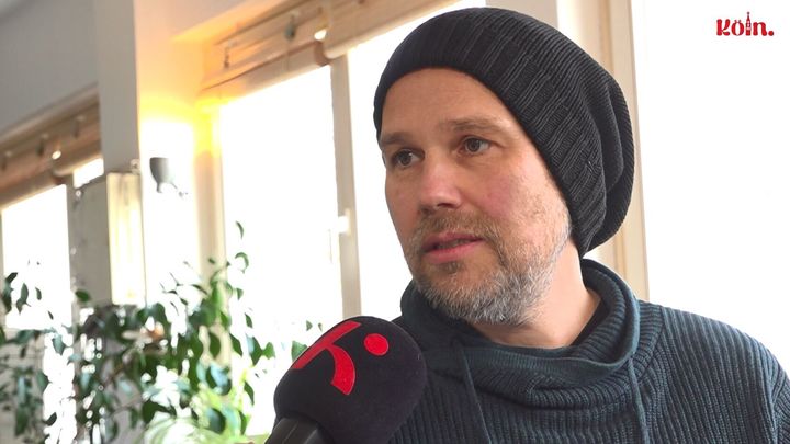 Talk über seine Gedichte mit dem Kölner Autor Thomas Dahl